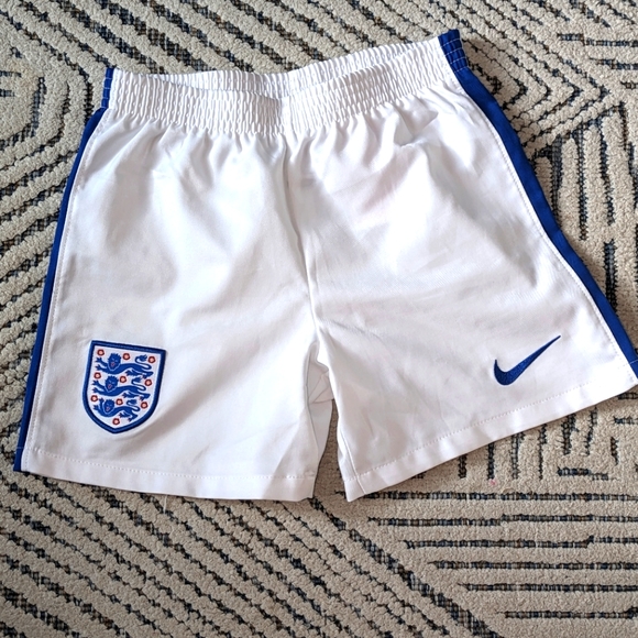 Nike | Bottoms | England National Team 262017 Home Kit Shorts Size S ...